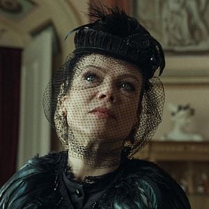 La hermanastra fea - Película 2025 - SensaCine.com.mx