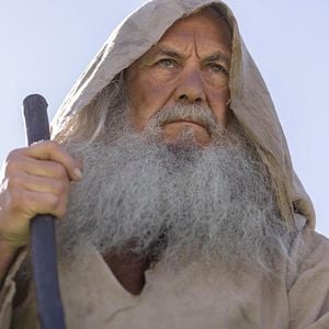 El Apocalipsis de San Juan - Documental 2024 - SensaCine.com.mx