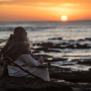 El Apocalipsis de San Juan - Documental 2024 - SensaCine.com.mx