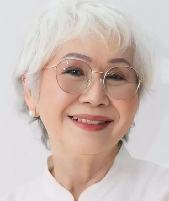 Usha Seamkhum : Su biografía - SensaCine.com.mx