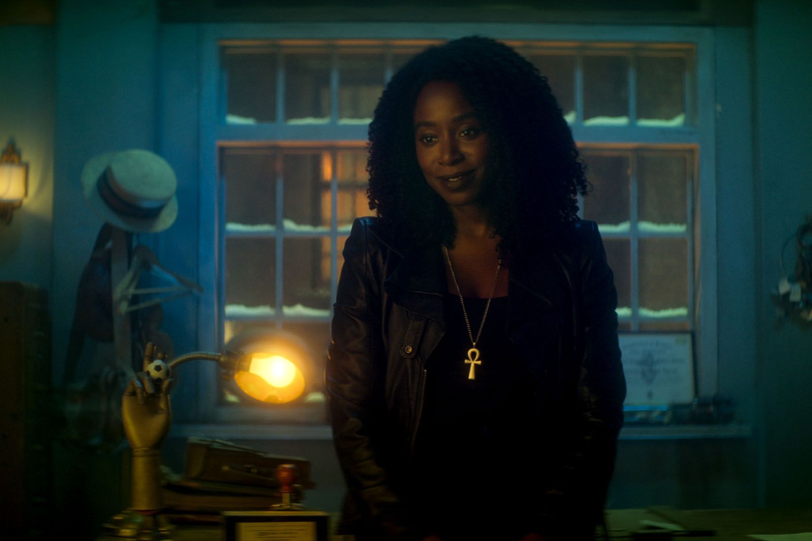 Los Detectives Difuntos : Foto Kirby Howell-Baptiste - Foto 5 sobre 22 ...