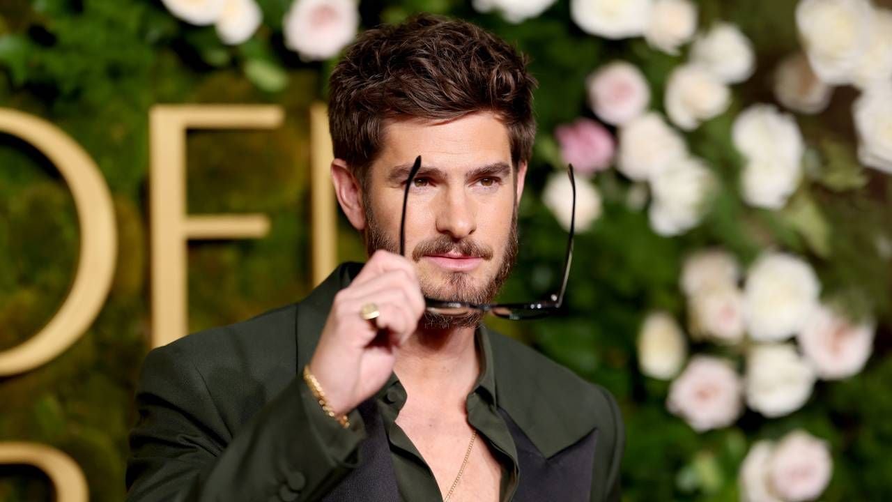 Andrew Garfield se hace viral por ser demasiado guapo en los Golden ...