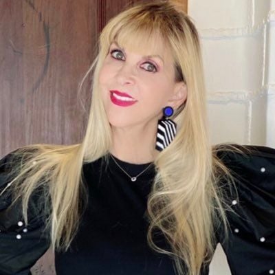 Shanik Berman : Su biografía - SensaCine.com.mx