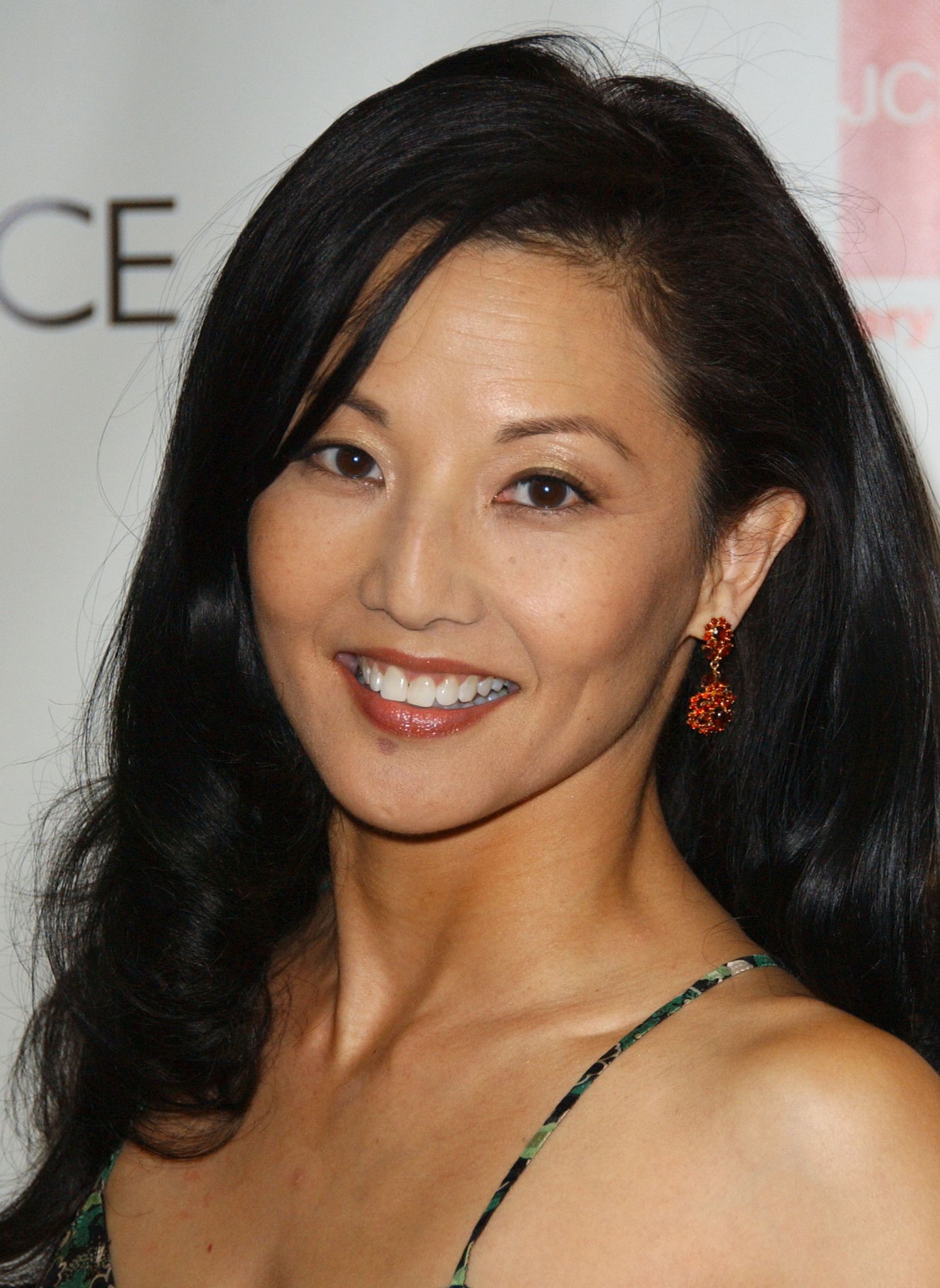 Tamlyn Tomita : Su biografía - SensaCine.com.mx