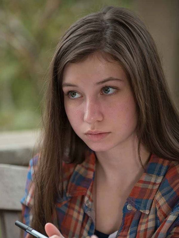 Katelyn Nacon : Su biografía - SensaCine.com.mx