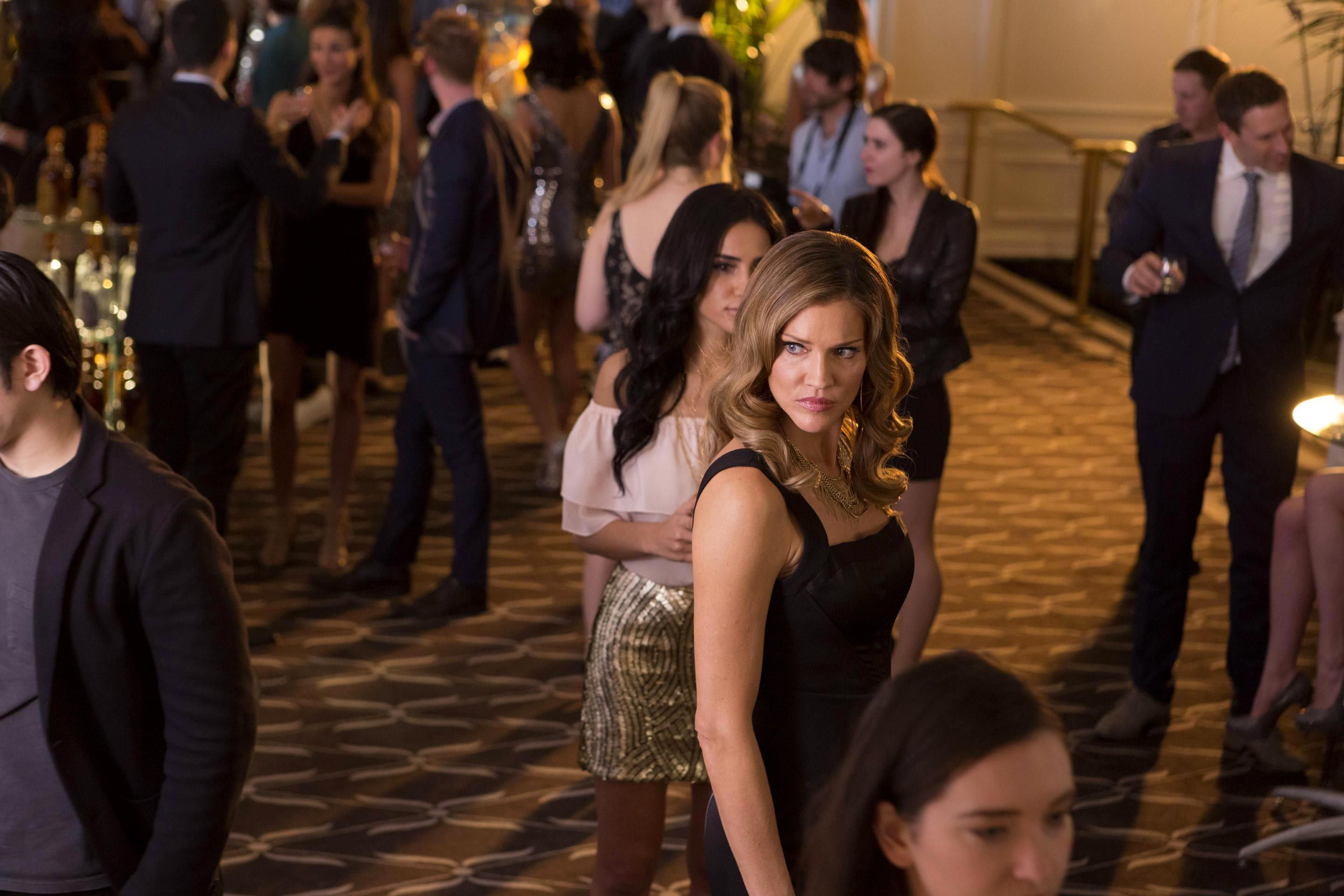 Lucifer : Lucifer : Foto Tricia Helfer - Foto 273 sobre 461 - SensaCine ...
