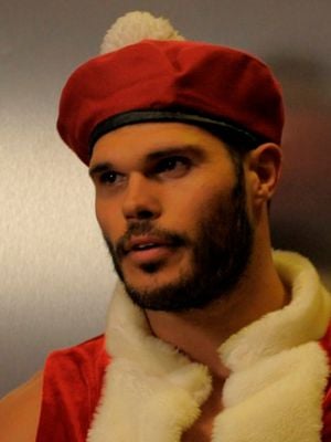 Taylor James : Su biografía - SensaCine.com.mx