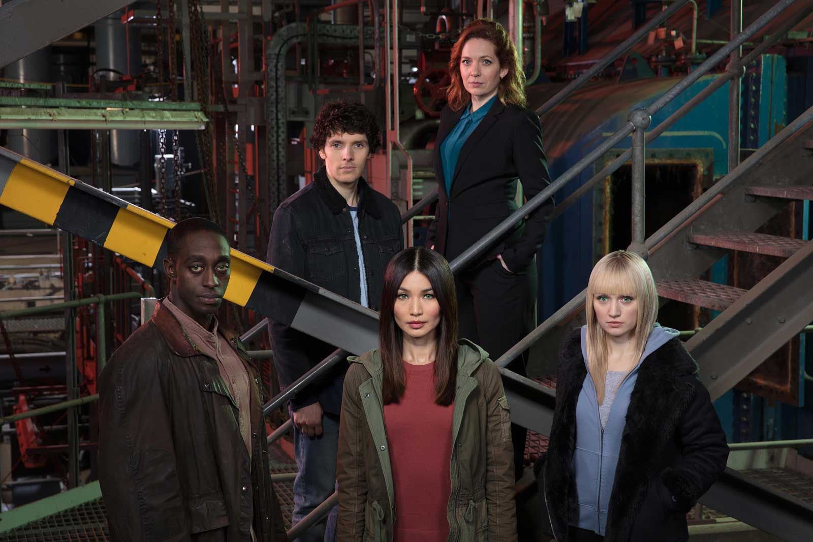 Humans : Foto Colin Morgan (II), Katherine Parkinson, Gemma Chan - Foto ...