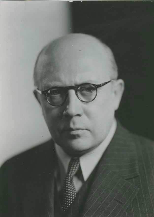 Foto de Gustaf Molander - Foto Gustaf Molander - Foto 1 de 2 ...