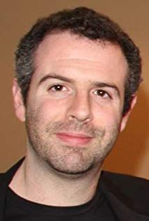 Adam Dick : Su biografía - SensaCine.com.mx