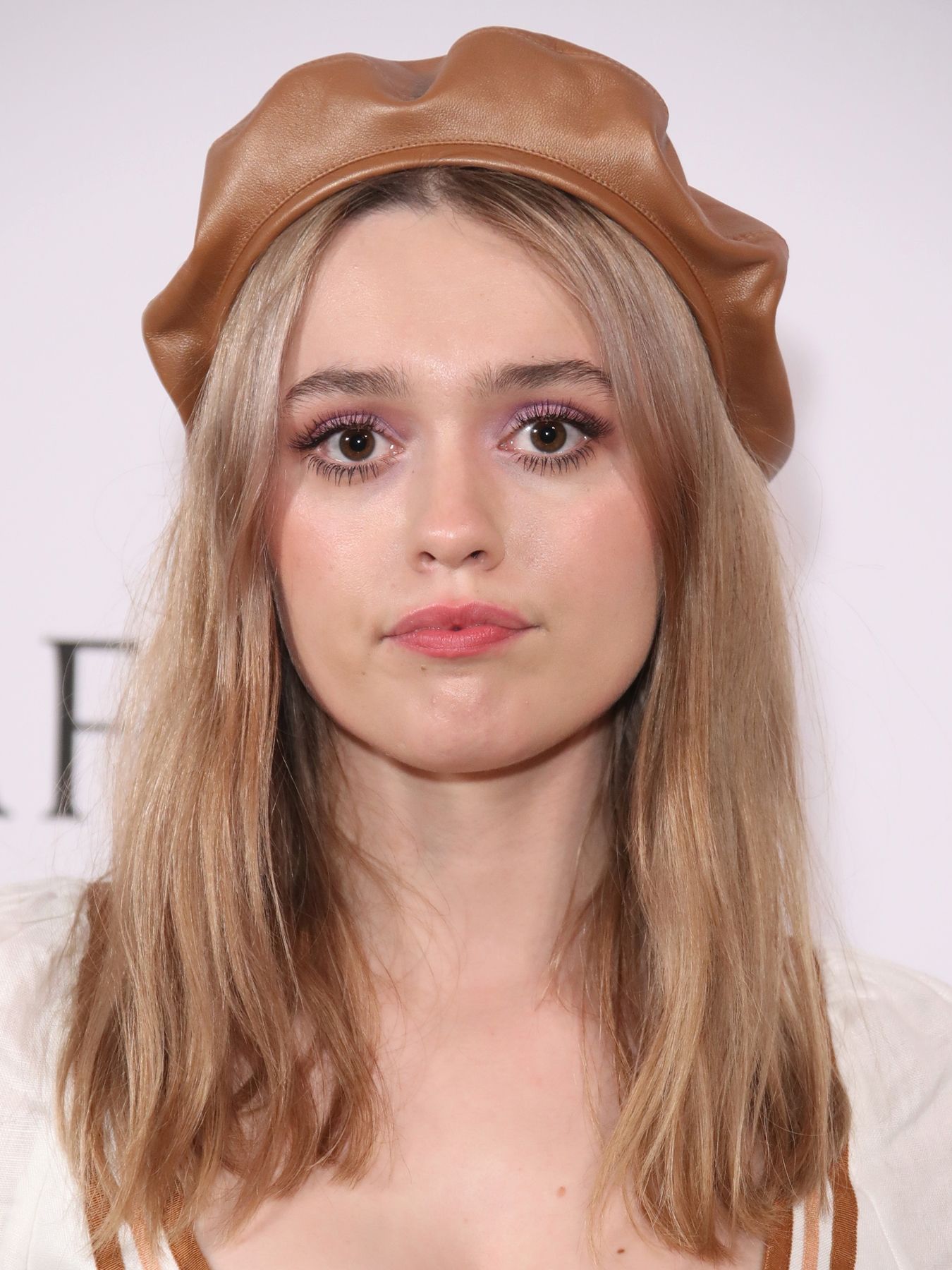 Aimee Lou Wood : sus películas y series en streaming - SensaCine.com.mx