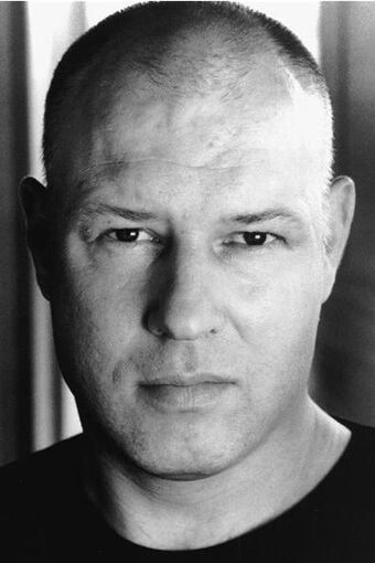 Ian Peck : Su biografía - SensaCine.com.mx