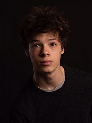 Paul Kircher - SensaCine.com.mx