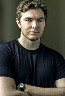 Karson Kern : Su biografía - SensaCine.com.mx
