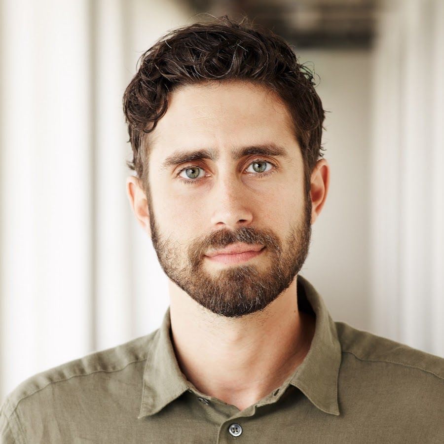 Ari Costa : Su biografía - SensaCine.com.mx