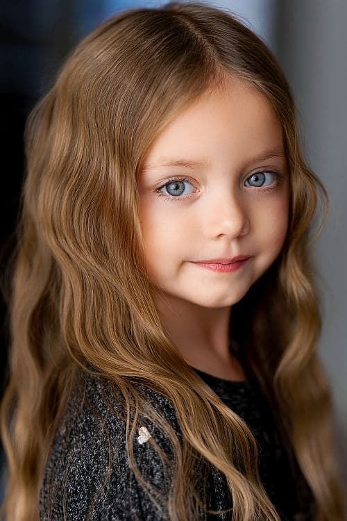 Emily Mitchell : Su biografía - SensaCine.com.mx