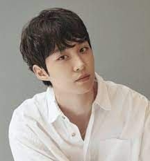 Chung-Hyun Lee : Su biografía - SensaCine.com.mx