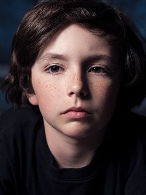 Connor Esterson : Su biografía - SensaCine.com.mx