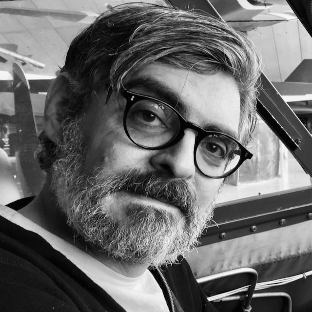 John Orloff : Su biografía - SensaCine.com.mx