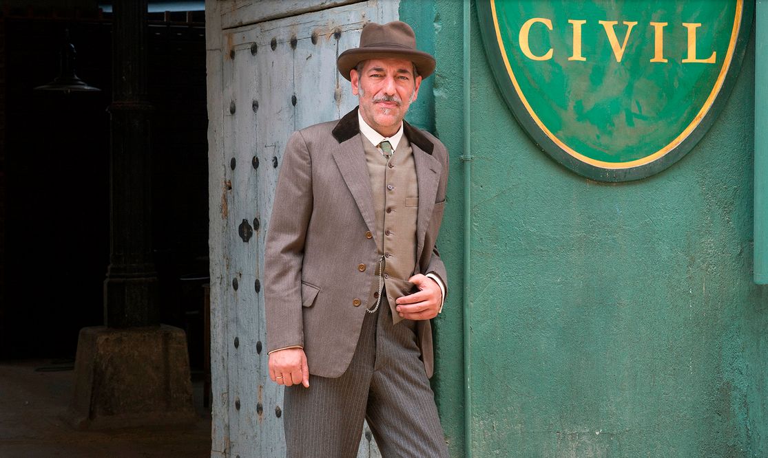 Víctor Ros : Víctor Ros : Cobertura de revista - Foto 19 sobre 33 ...