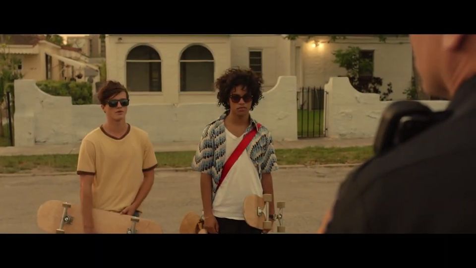 Trailer de la película Reefa - 'Reefa'- Tráiler oficial - SensaCine.com.mx